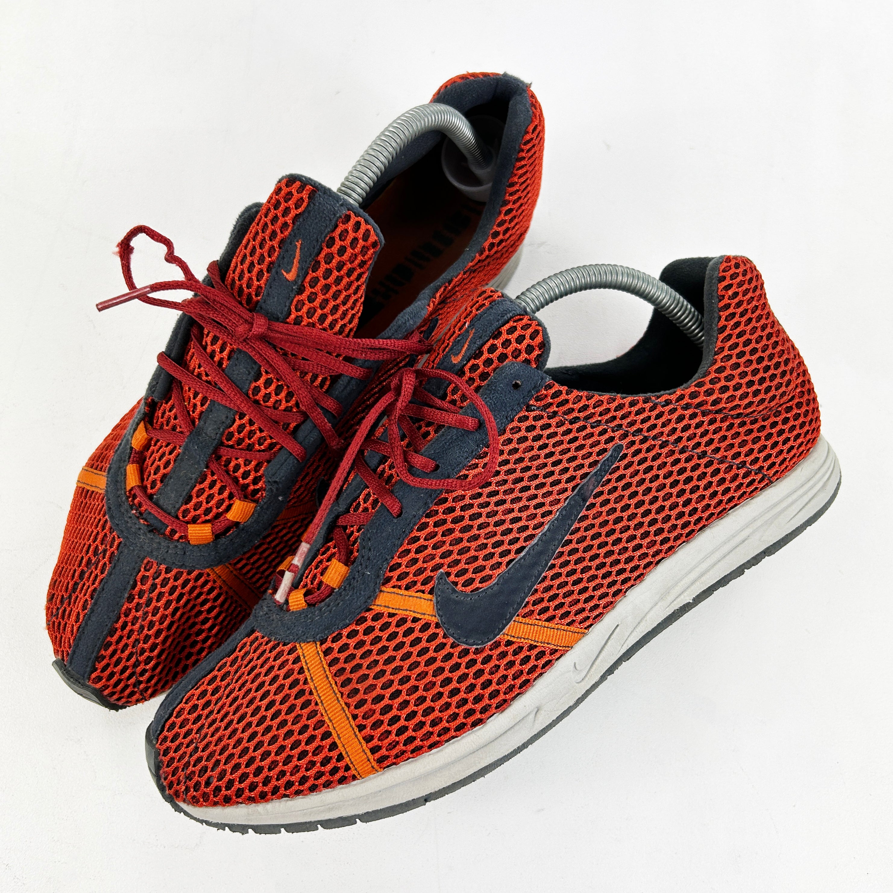 Ventulus [2003] – Nike Server/Server Shop