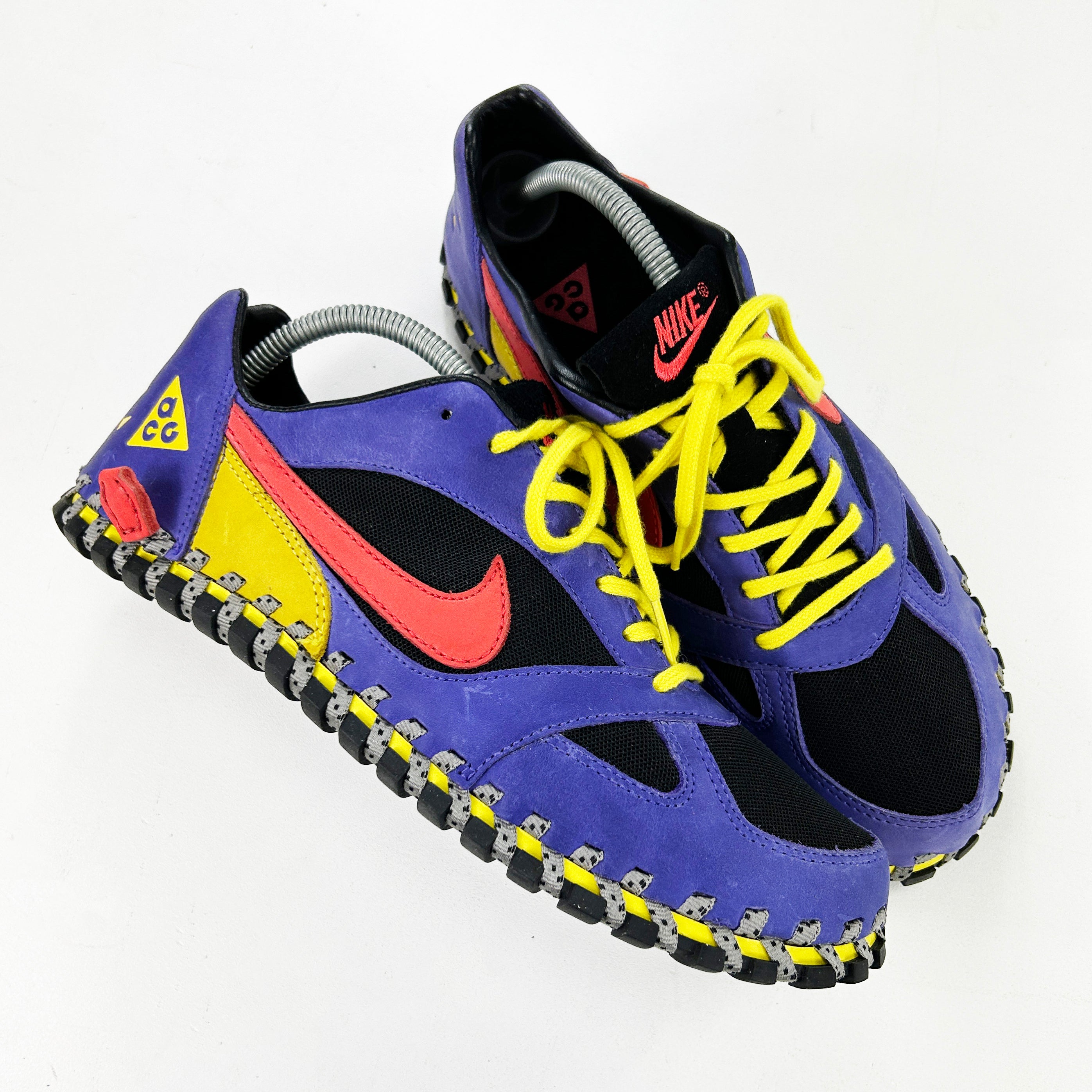 Considered – Nike Server/Server Shop