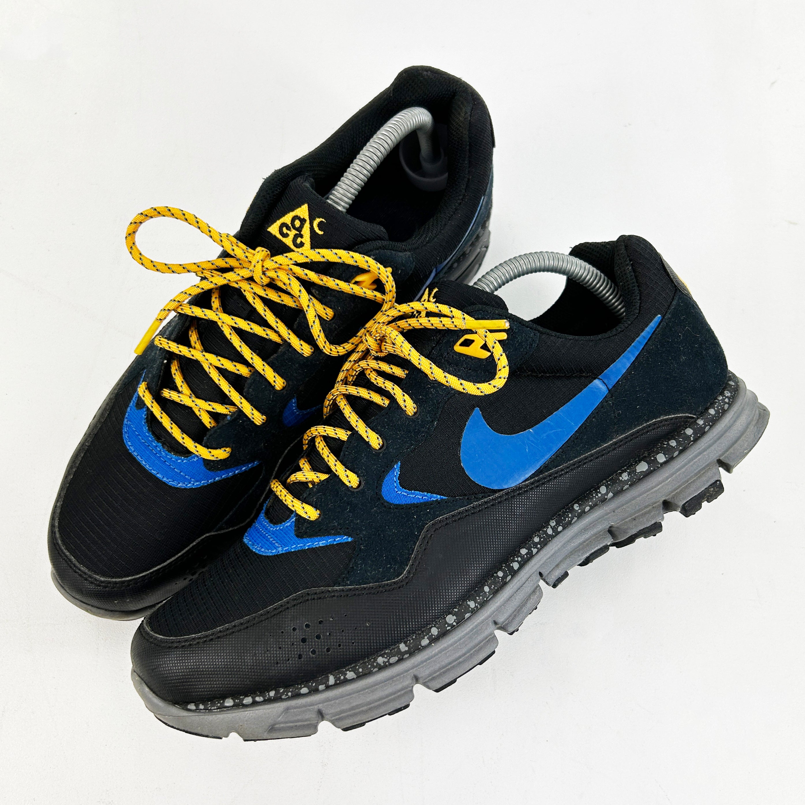 WoodWood Lunar Wood [2009] – Nike Server/Server Shop