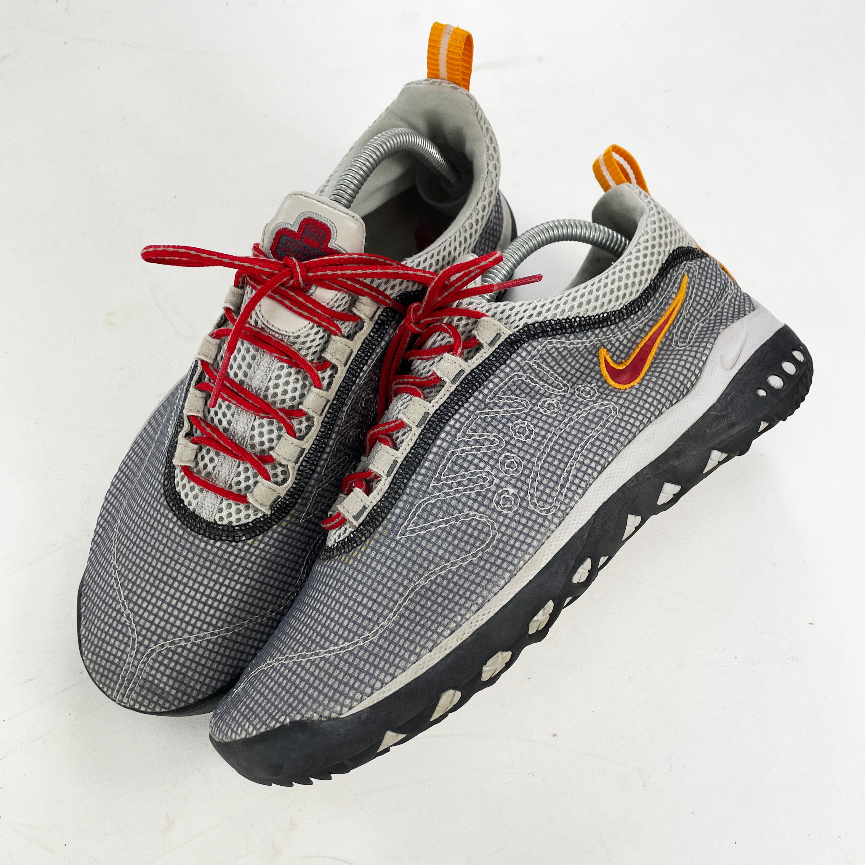 Terra Humara Considered [2007] – Nike Server/Server Shop