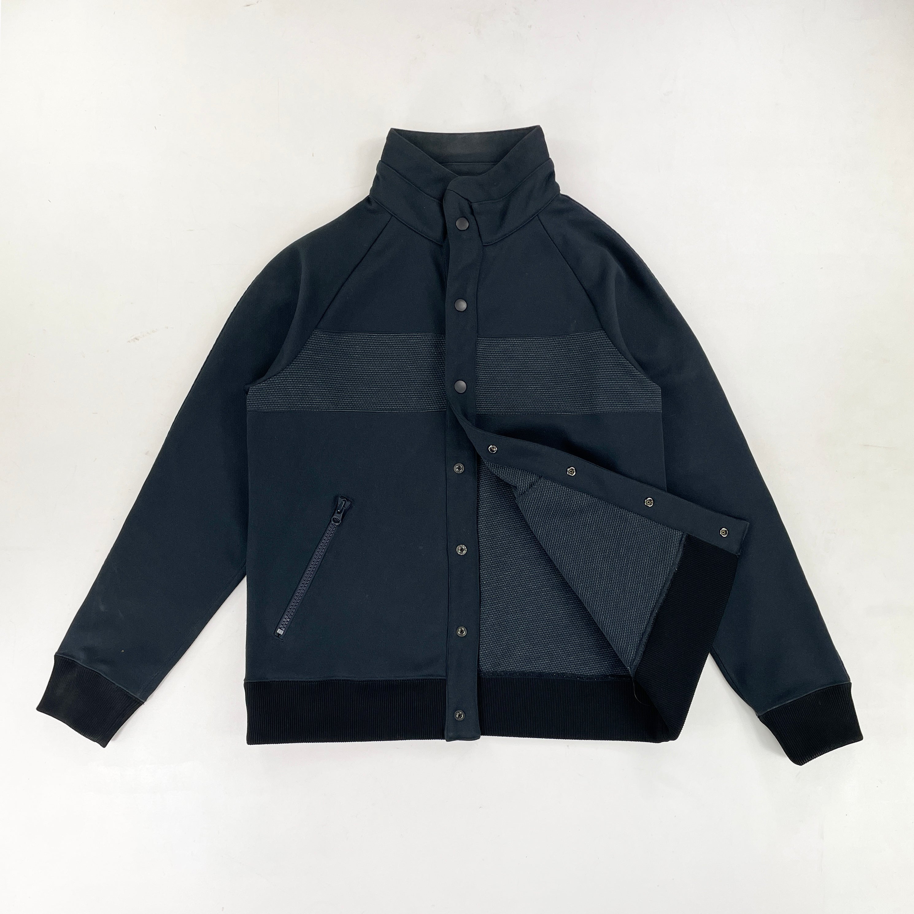 Final Home Jacket – Nike Server/Server Shop